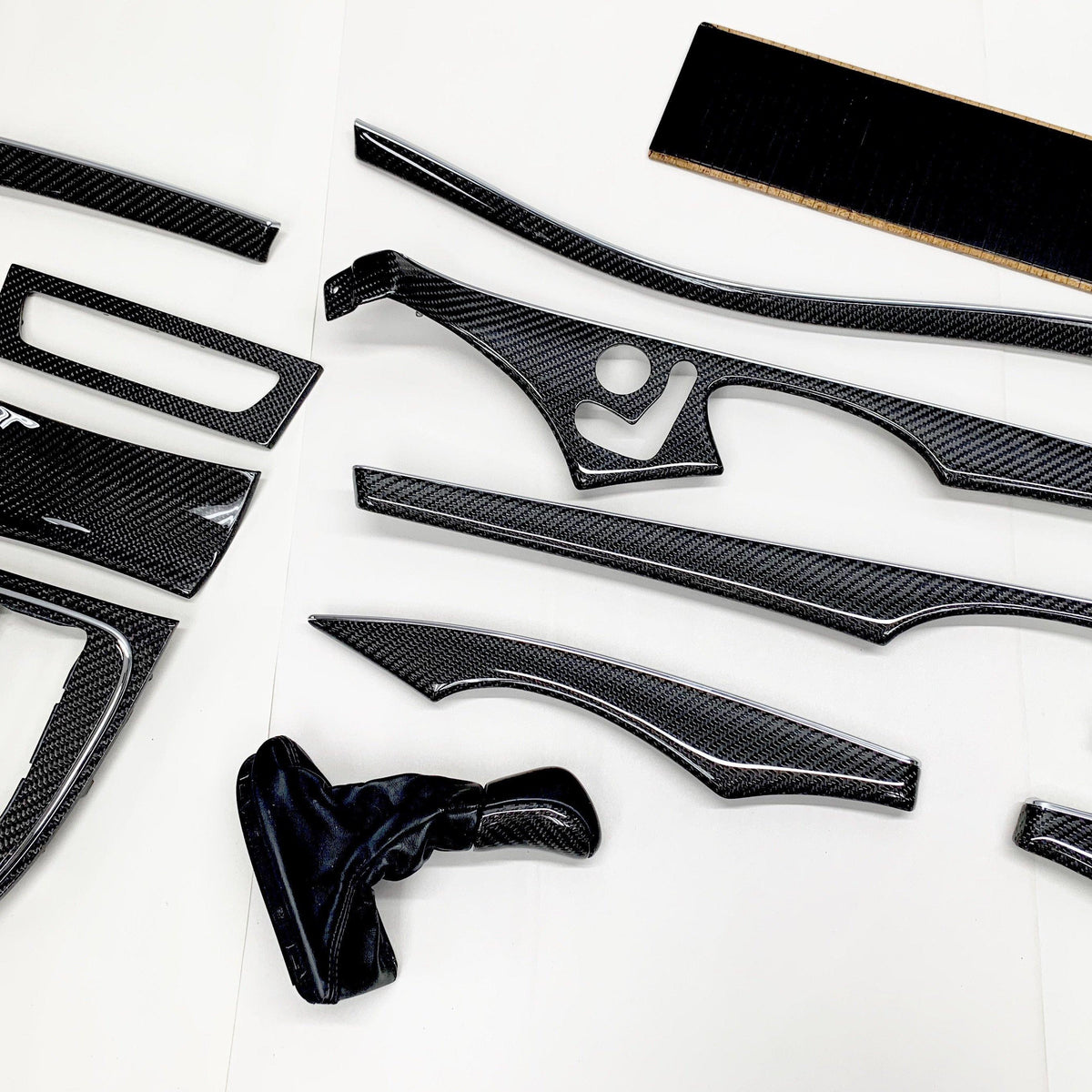 W211 Mercedes Benz E Class carbon fiber interior trim set – oCarbon